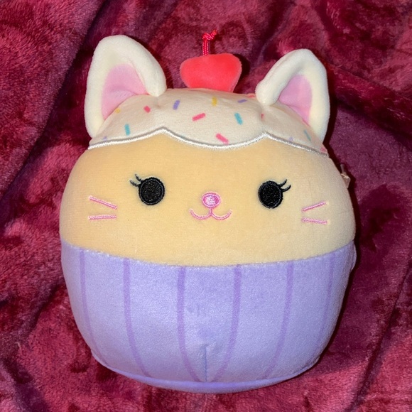 Squishmallows | Toys | Miriam 5 Cupcake Cat Squishmallow | Poshmark